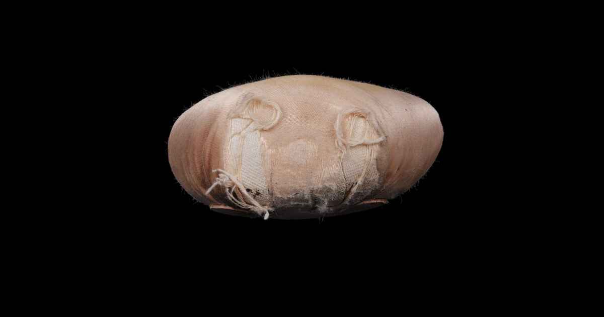 The Yale Review | Rhona Bitner's Photographs of Pointe Shoes